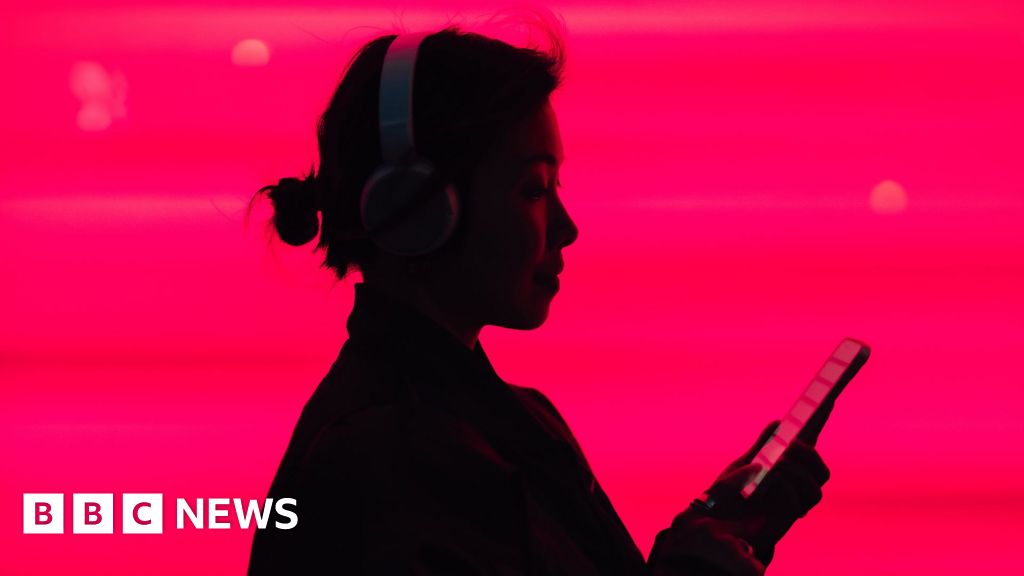 How to Spot If a Song Is AI-Generated or Human-Made - AITechTrend